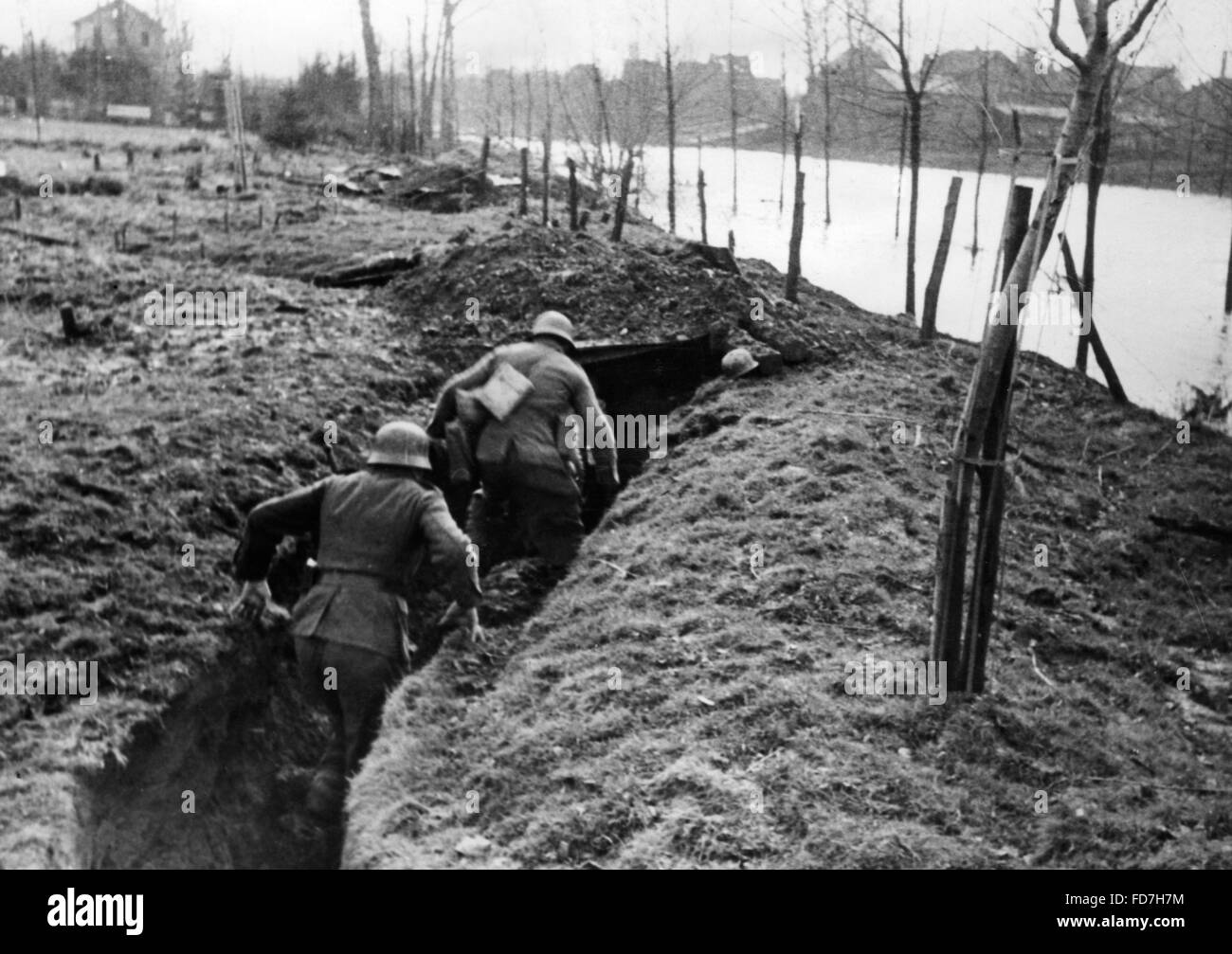 German soldiers during the Battle of Aachen, 1944 Stock Photo - Alamy