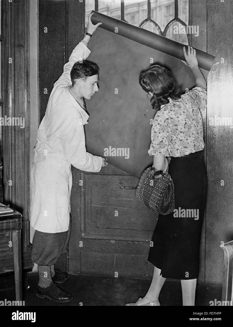 World war ii blackout hi-res stock photography and images - Alamy