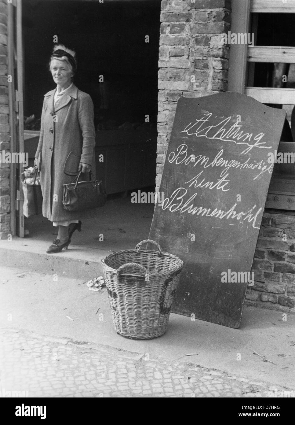 The center of attention Black and White Stock Photos & Images - Alamy