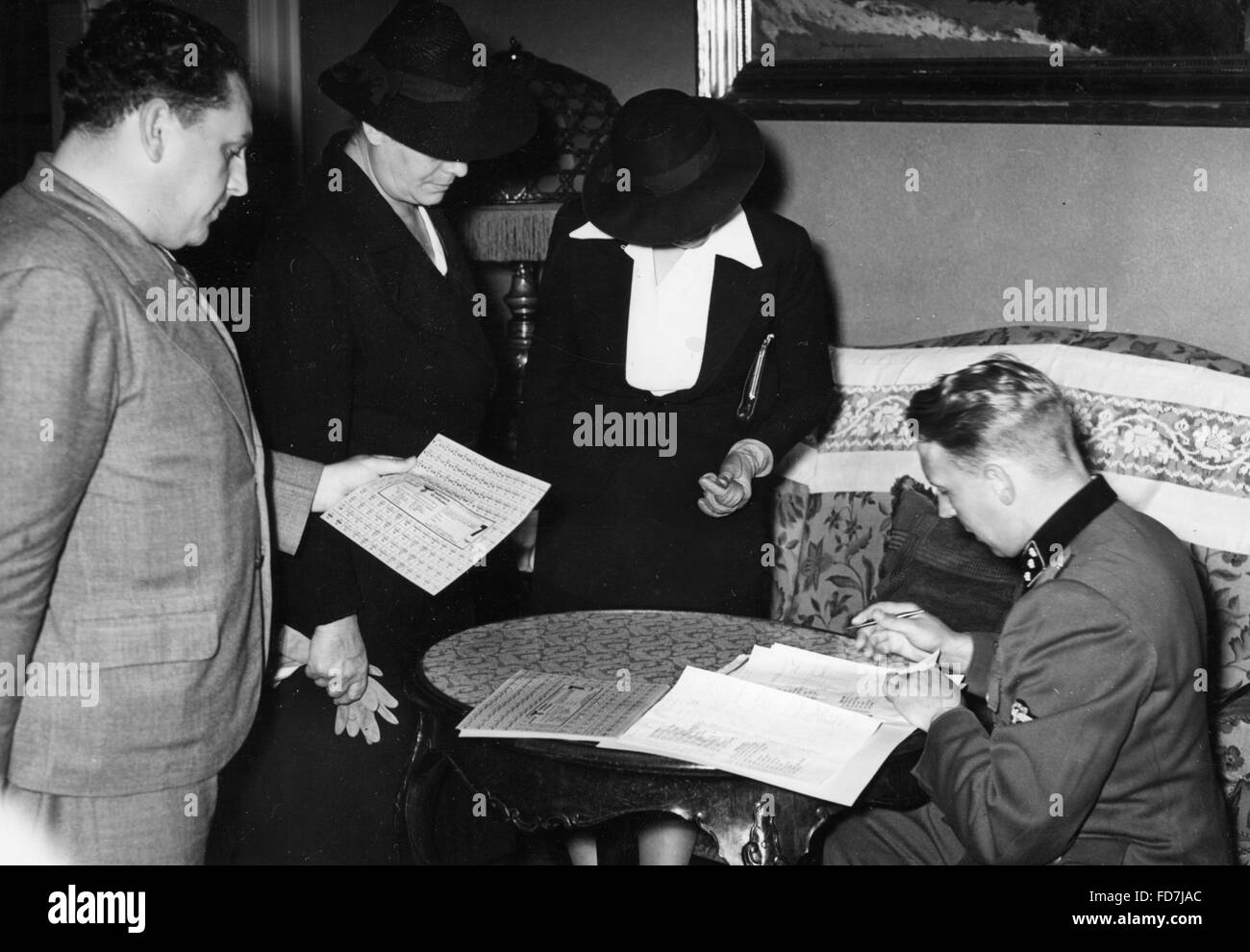 Ration allocation hi-res stock photography and images - Alamy