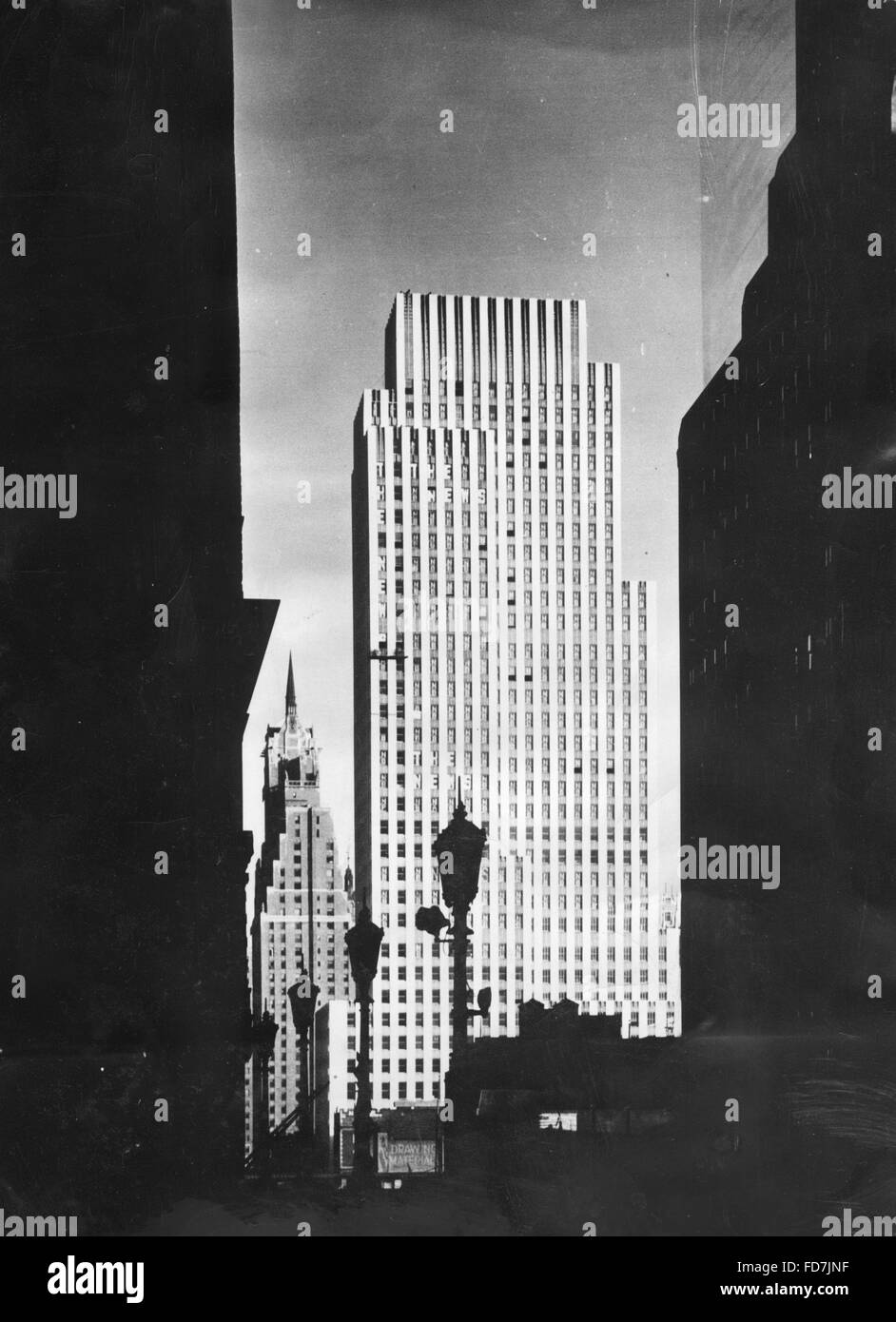 Daily news building new york hi-res stock photography and images - Alamy