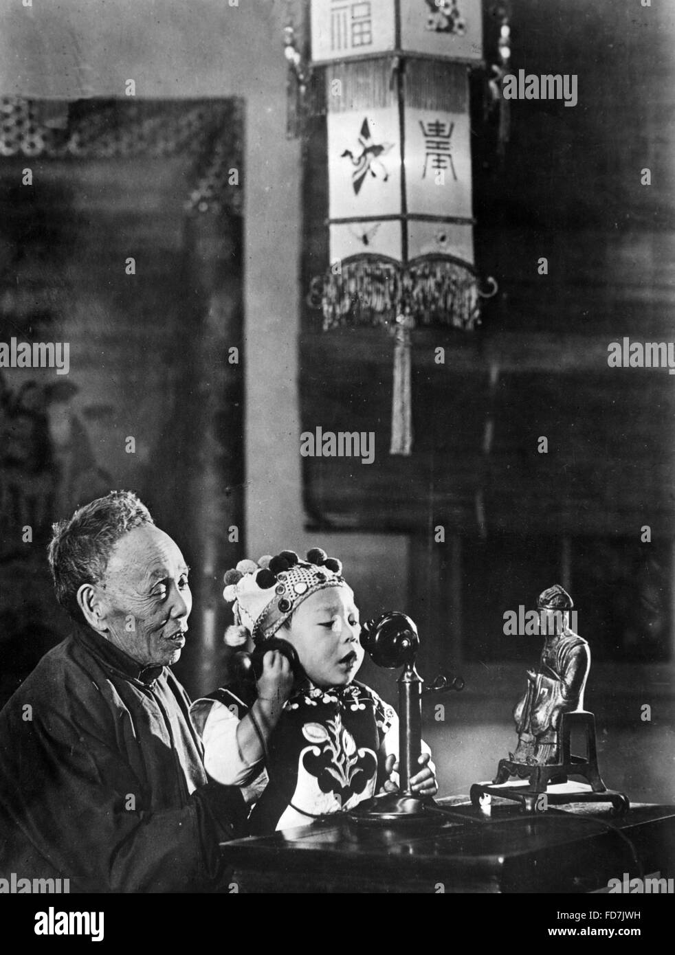 Phone date Black and White Stock Photos & Images - Alamy