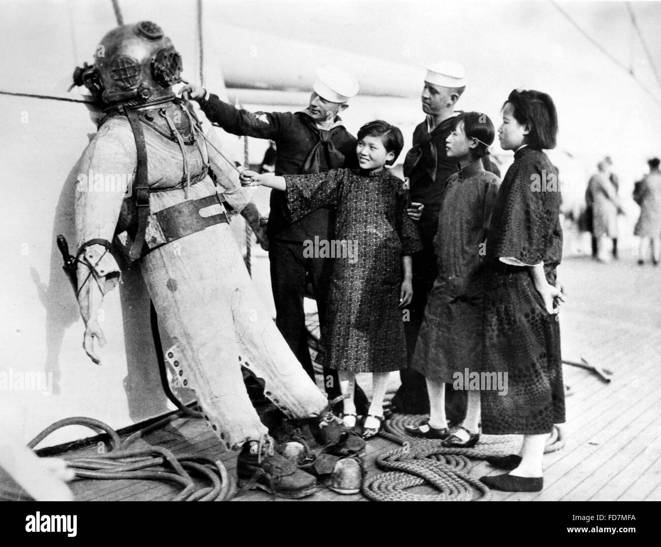 Shanghai 1930s High Resolution Stock Photography and Images - Alamy