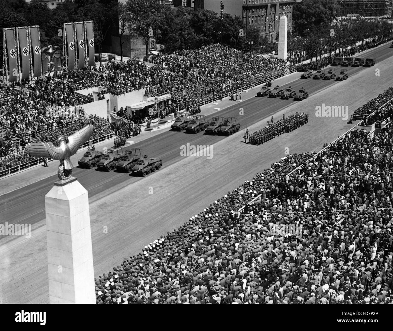 Parade for Prince Paul of Yugoslavia, 1939 Stock Photo - Alamy
