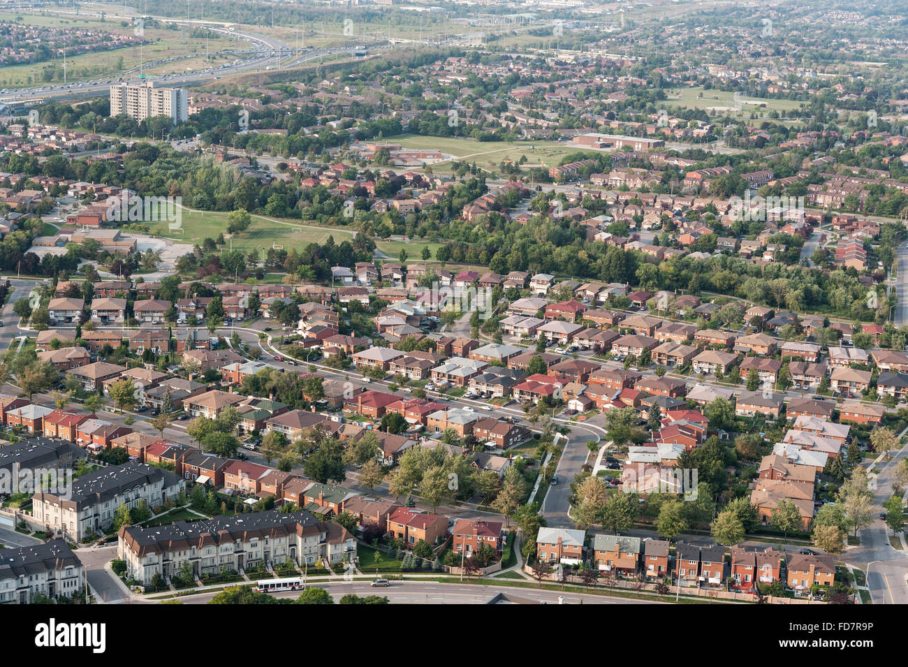 Aerial detached house estate grass hi-res stock photography and images ...