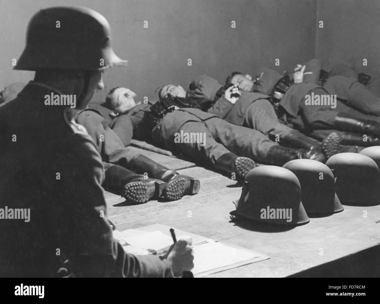Sleeping guards in a barracks of the Wehrmacht in the 30s Stock Photo ...