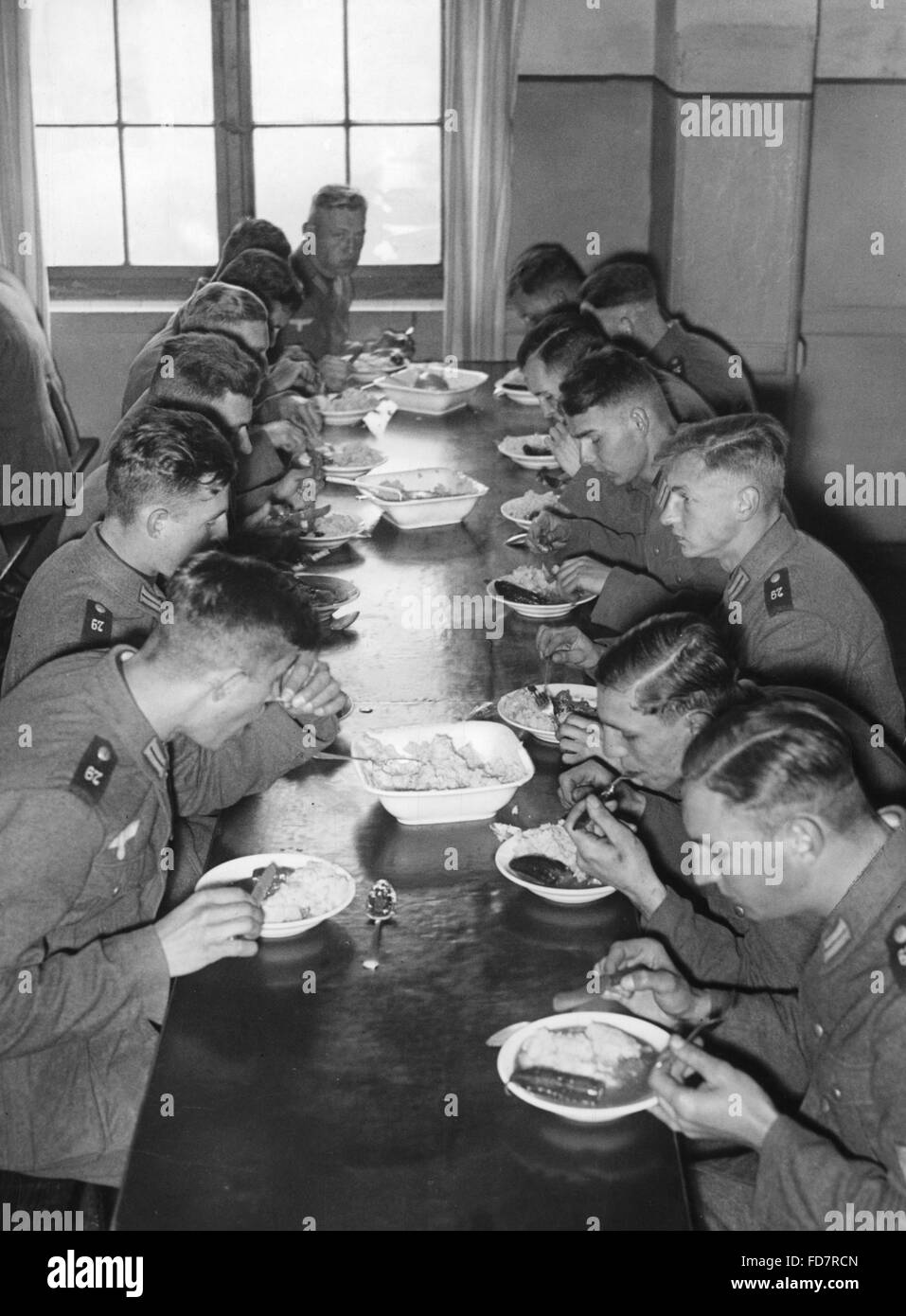 Recruits of the German Wehrmacht when eating in Berlin-Spandau, 1935 ...