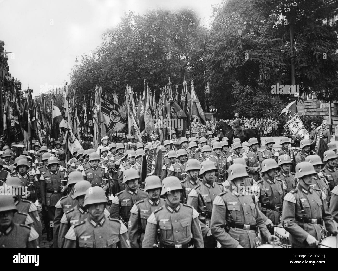 Flag parade at the Nuremberg Rally, 1936 Stock Photo - Alamy