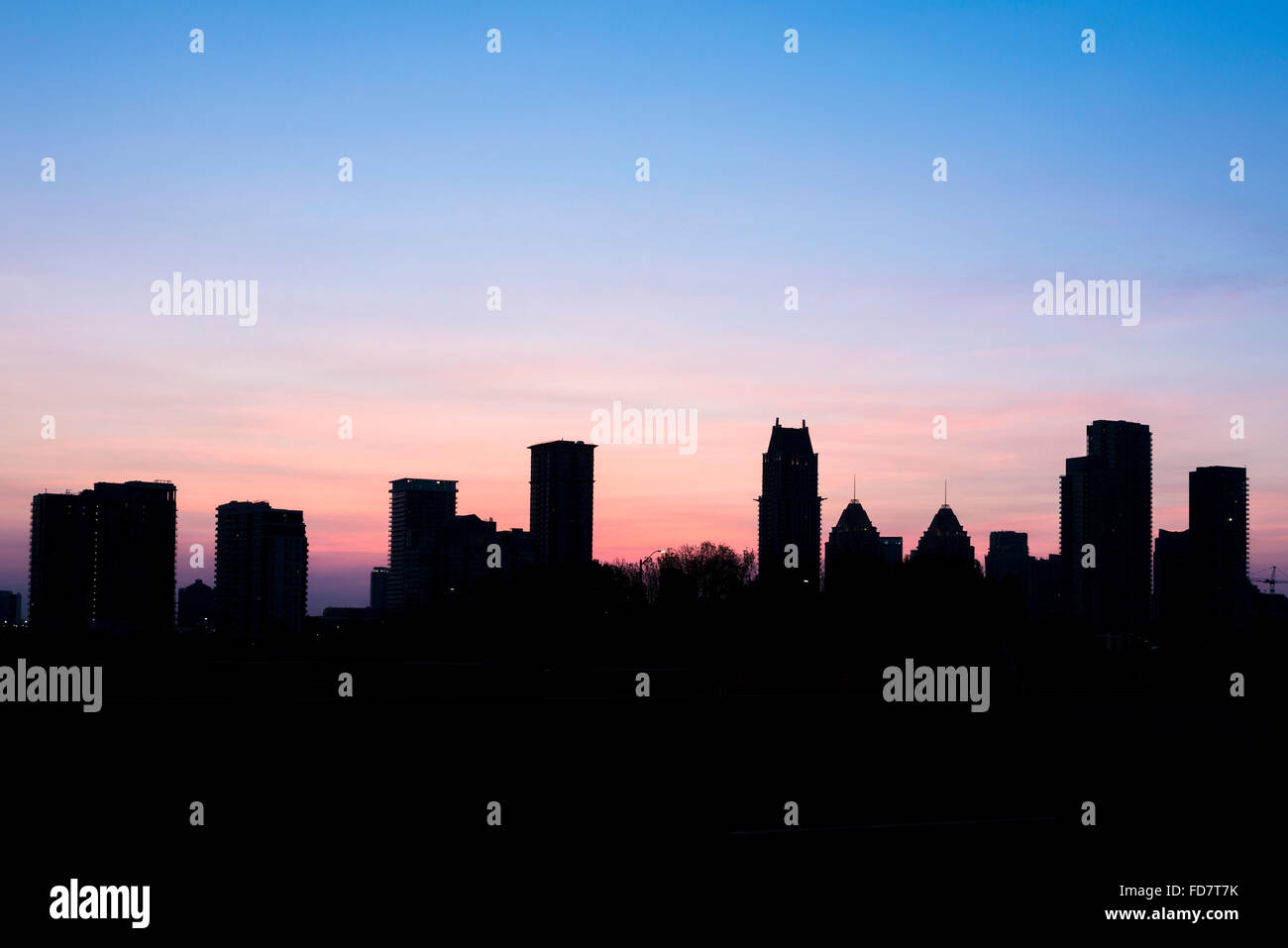 City of Mississauga, Canada, downtown skyline Stock Photo - Alamy