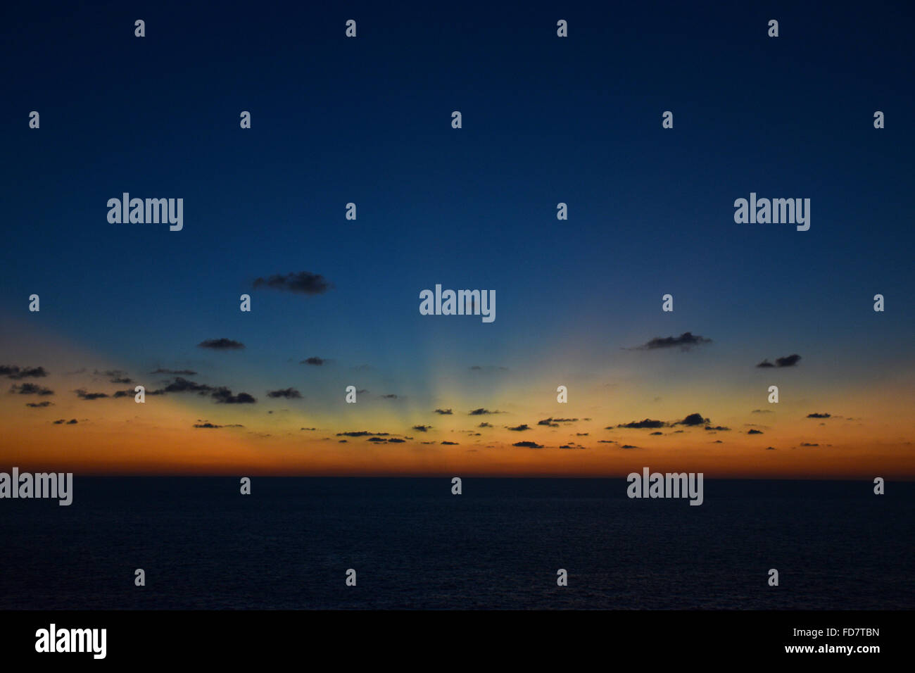 Sunset over the Pacific Ocean, Acapulco, Mexico Stock Photo - Alamy