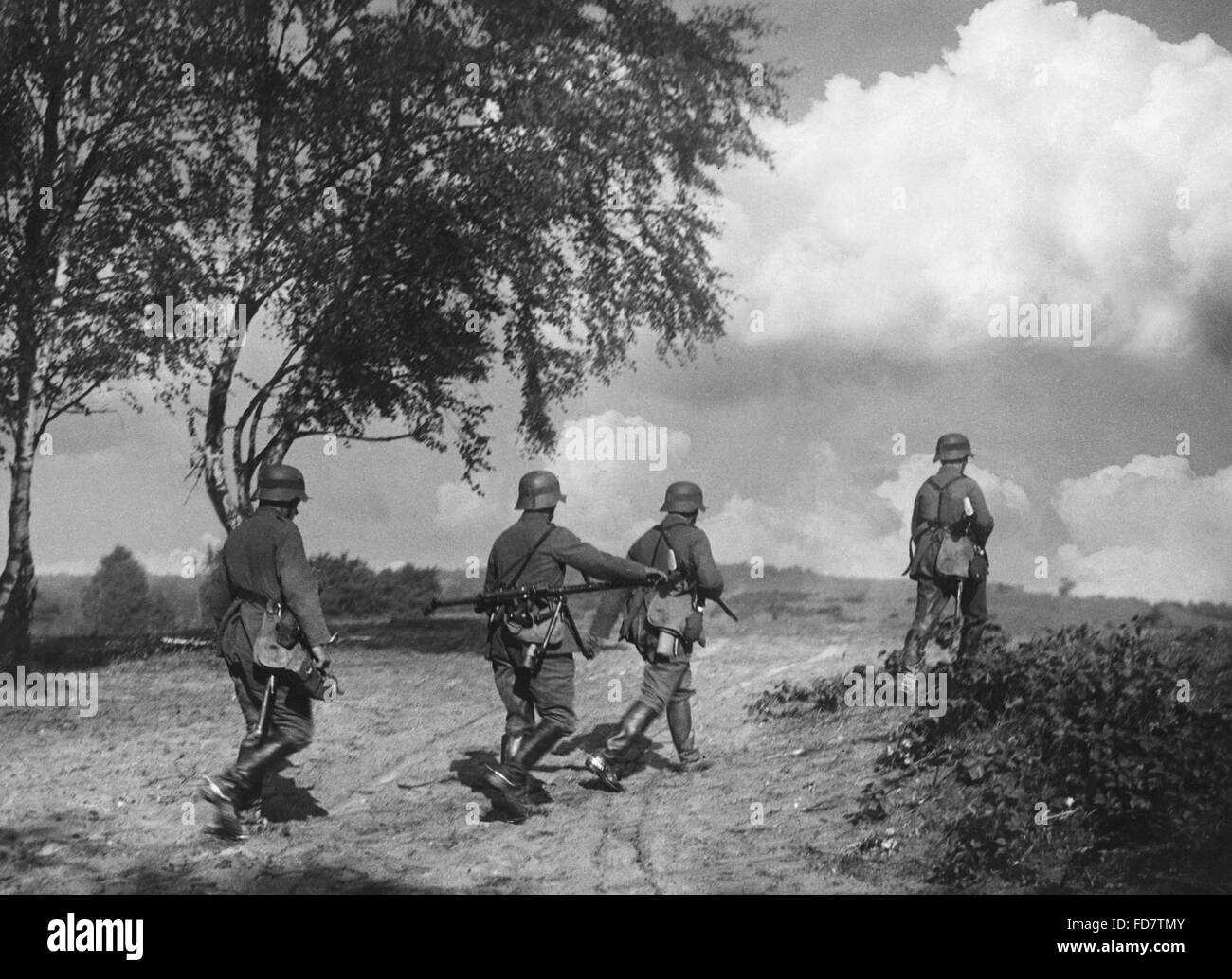 Reichswehr 1919 1932 hi-res stock photography and images - Alamy