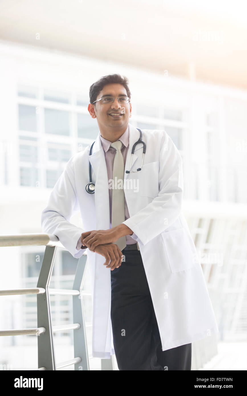 indian male doctor outdoor Stock Photo - Alamy