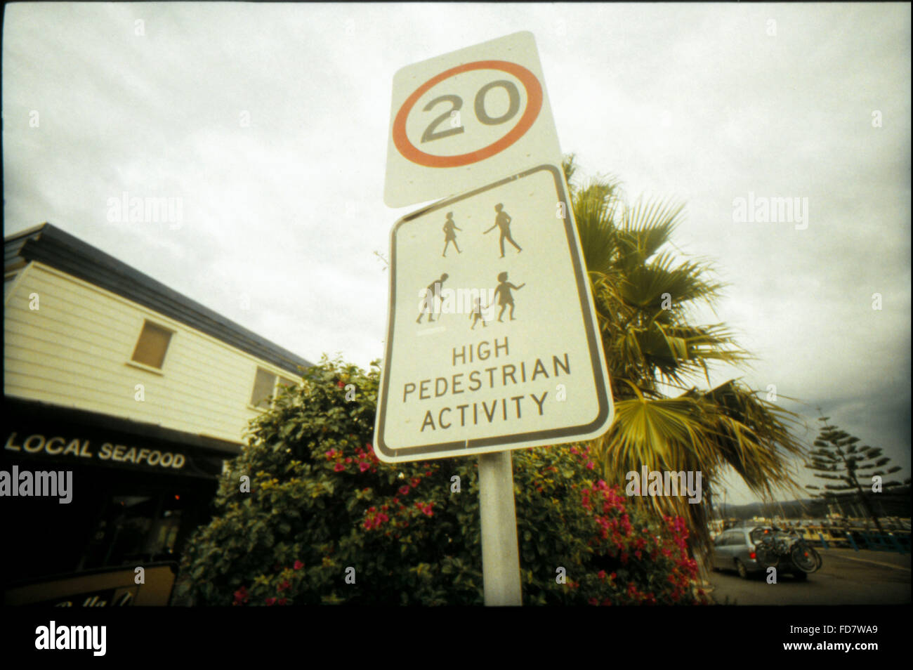 Pedestrian zone sign hi-res stock photography and images - Alamy