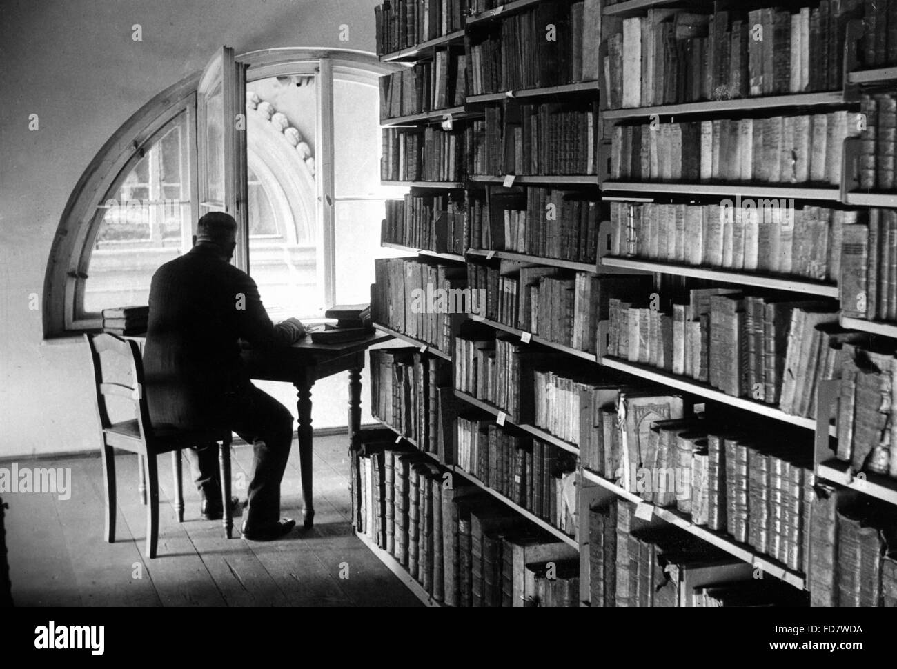 French library in Berlin, 1935 Stock Photo - Alamy