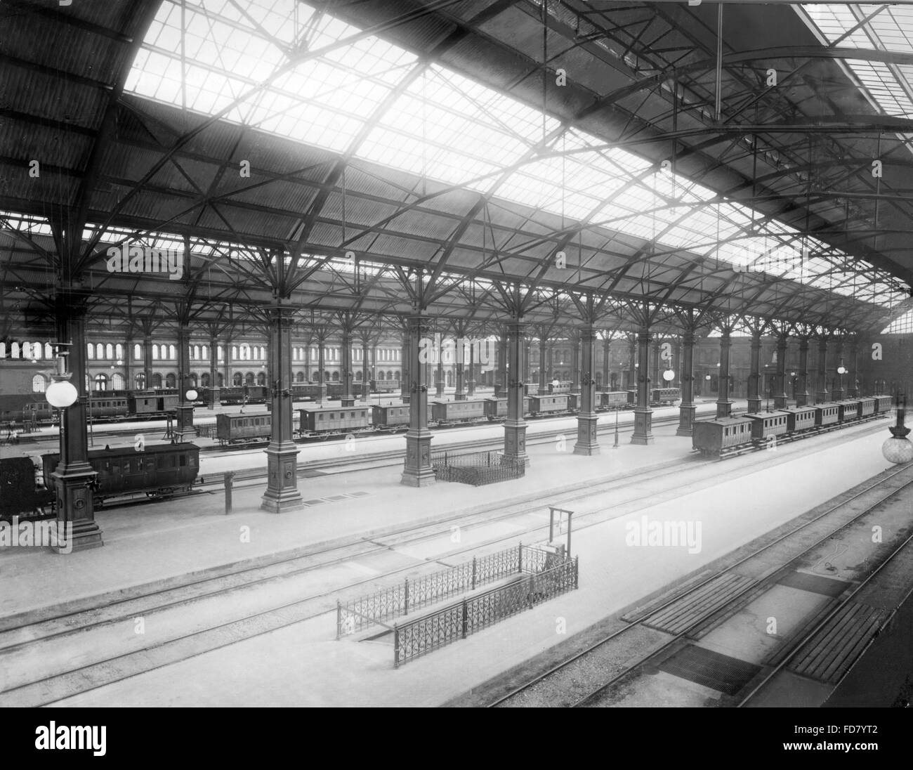 Interior view of the Central Station in Munich, 1900 Stock Photo - Alamy