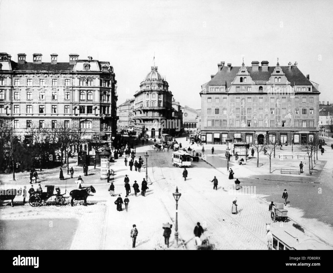Karlsplatz (Stachus) in Munich around 1890 Stock Photo - Alamy