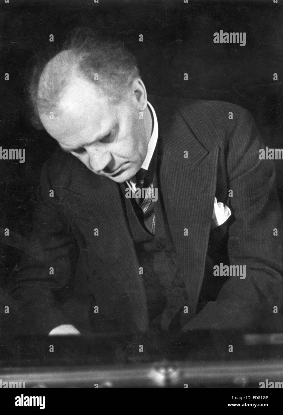 Wilhelm Backhaus at a concert, 1935 Stock Photo - Alamy