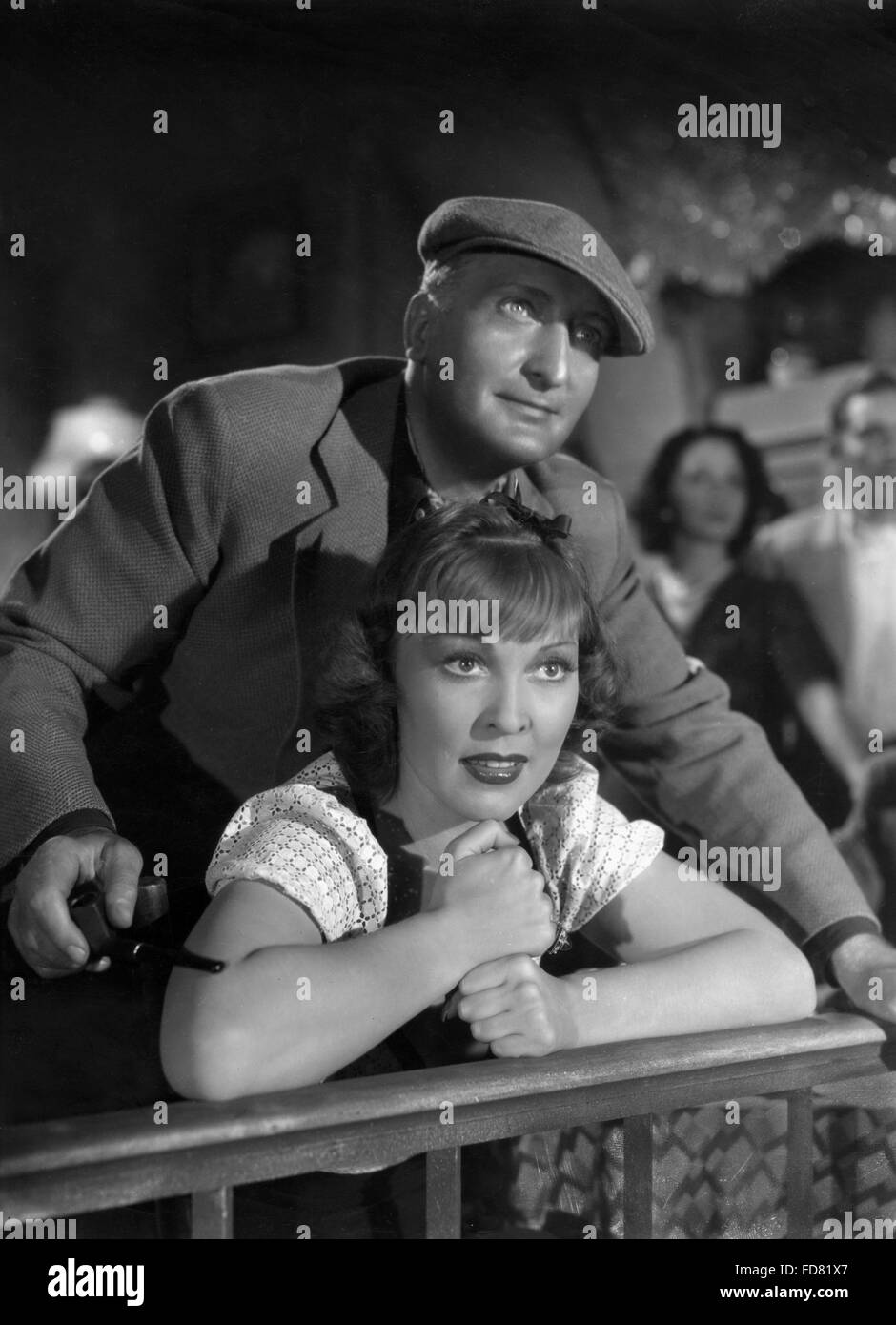 Hans Albers and Hilde Sessak in the film 'Ein Mann auf Abwegen', 1939 ...