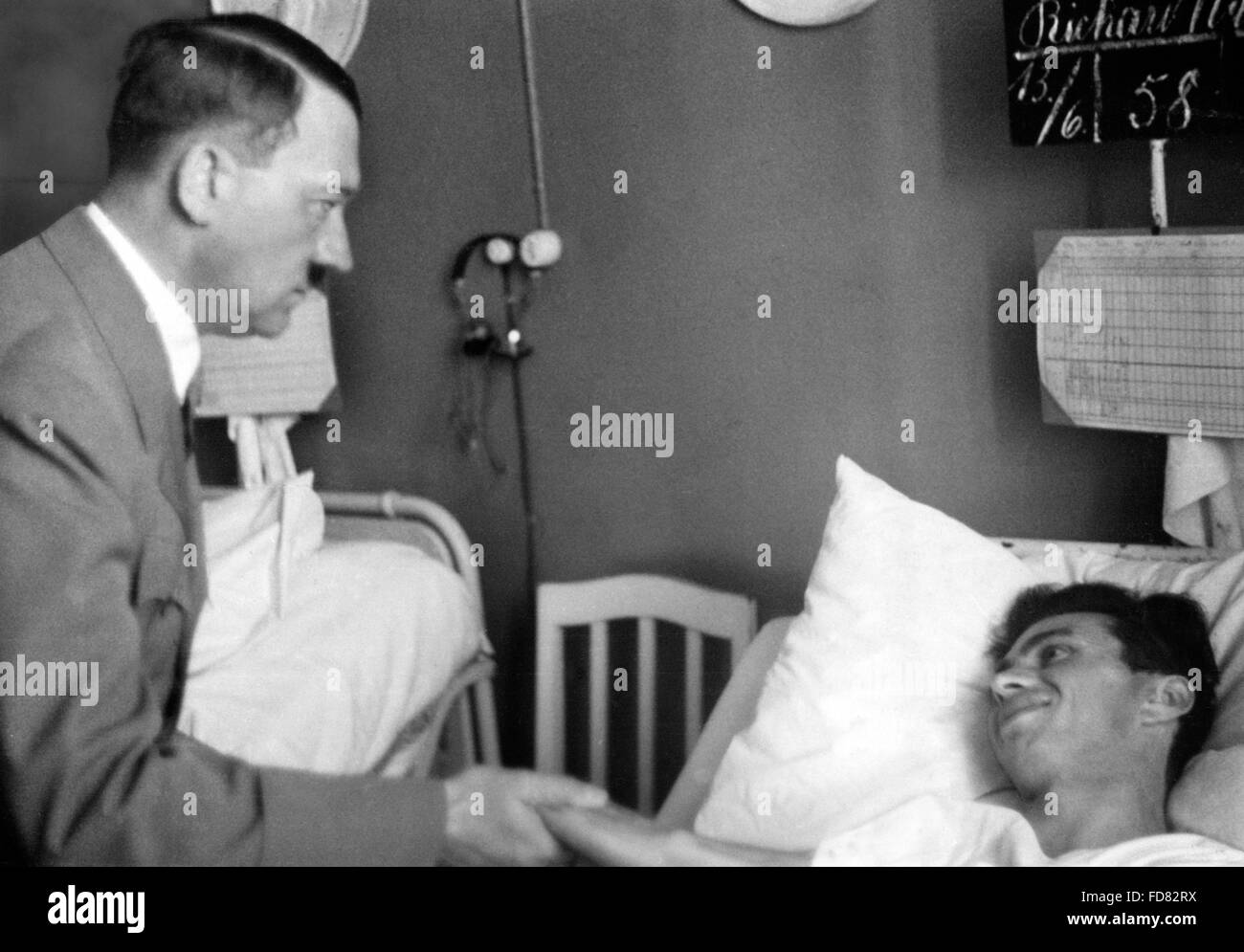 Adolf Hitler Nazi Men High Resolution Stock Photography and Images - Alamy