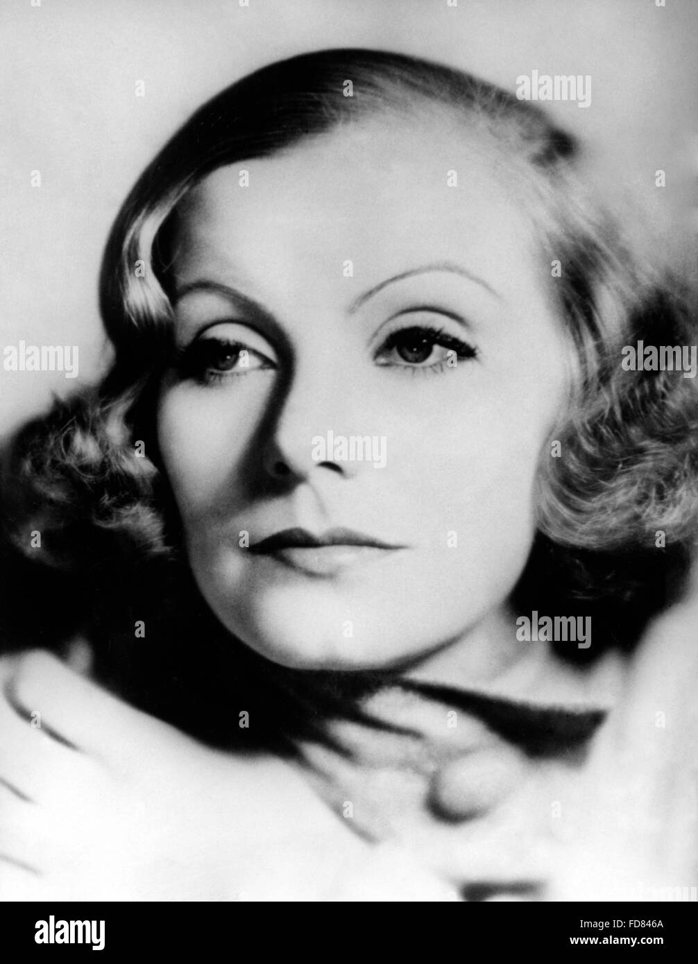 Swedish actress greta garbo hi-res stock photography and images - Alamy
