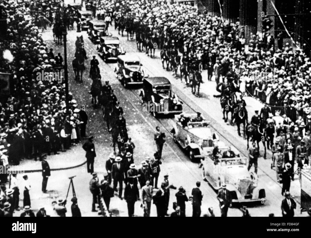 Parade for Amelia Earhart in New York, 1928 Stock Photo - Alamy