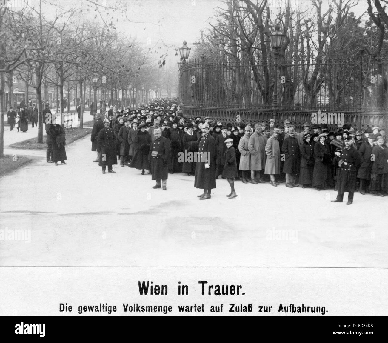 Funeral emperor franz joseph i hi-res stock photography and images - Alamy