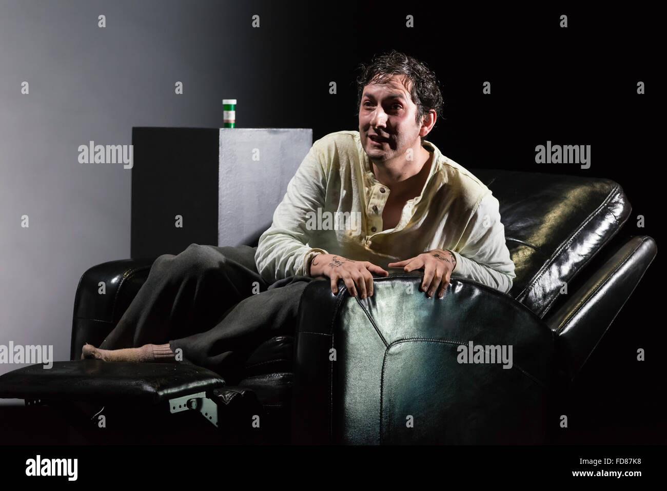 Glasgow, UK. 21st January 2016. Scottish Opera performing ‘The Devil ...