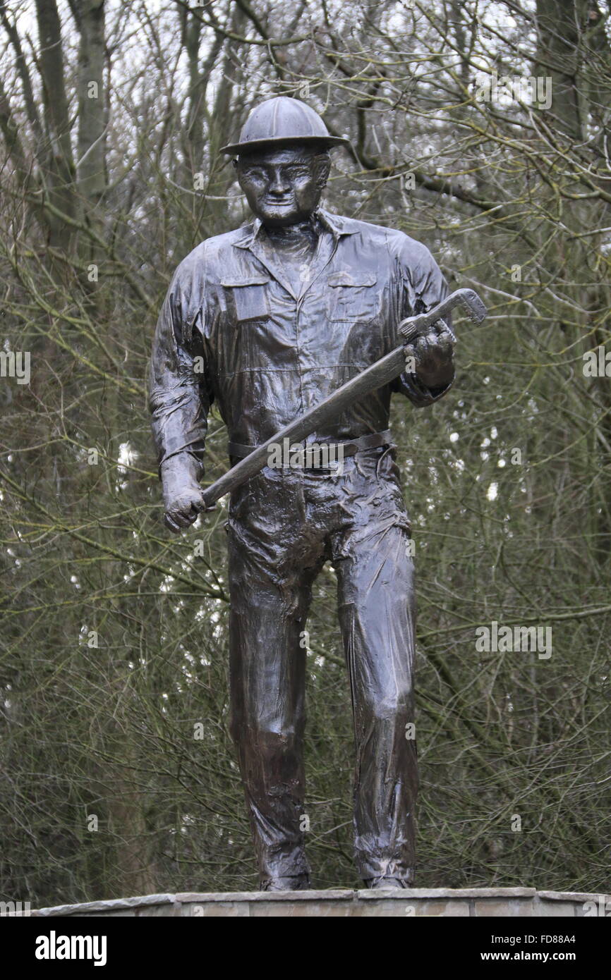 oil patch warrior of Eakring oil field Stock Photo - Alamy