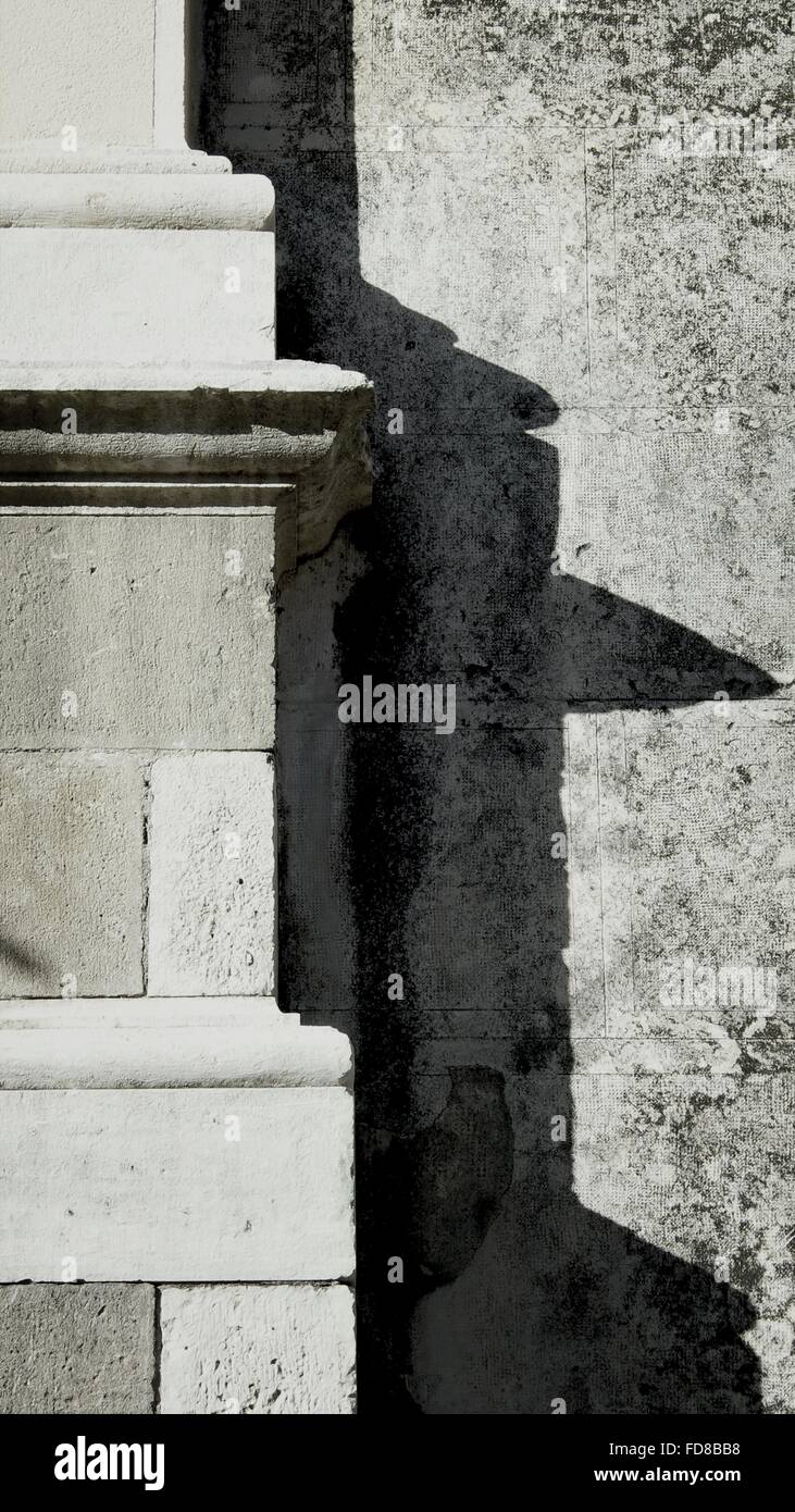 Shadow on exterior wall hi-res stock photography and images - Alamy