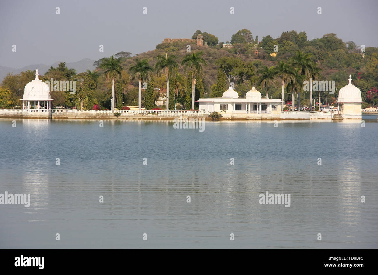 Fateh Sagar lake, Udaipur, Rajasthan, India Stock Photo - Alamy