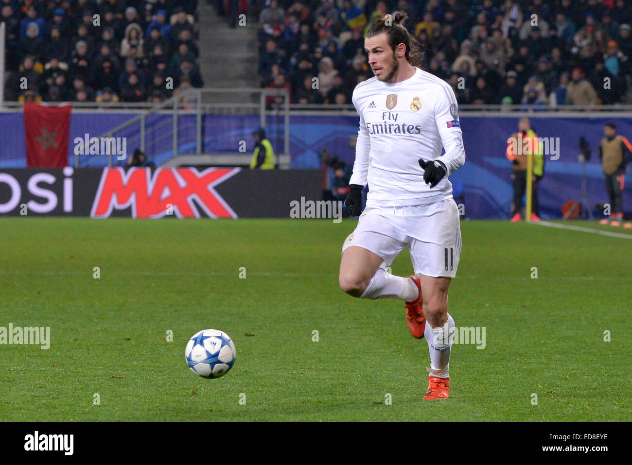 Gareth bale 2016 real hi-res stock photography and images - Alamy