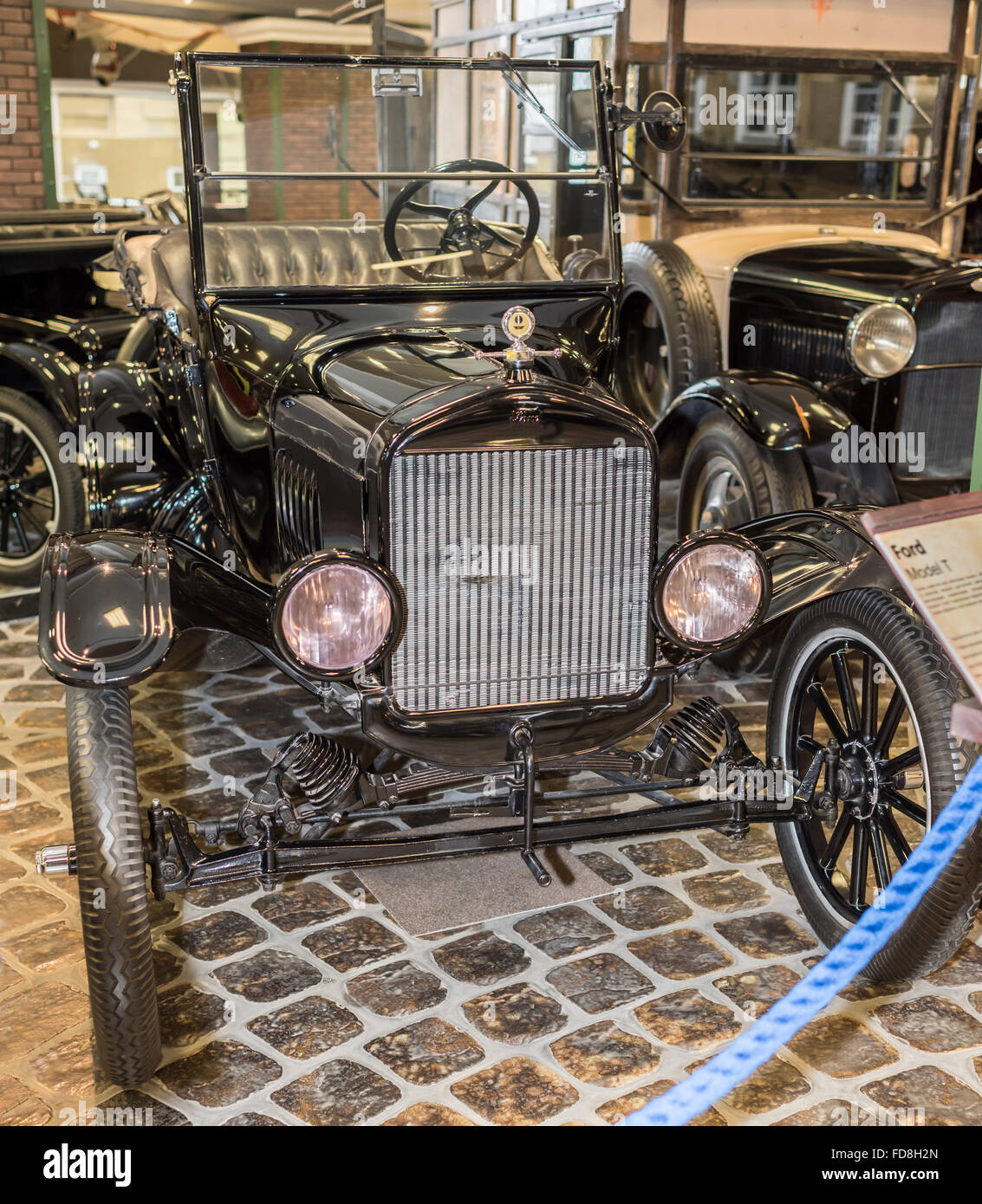 1908 ford model t production hi-res stock photography and images - Alamy