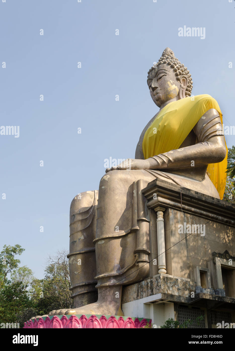 Big buddha statue in wat Lahan Rai, Rayong, Thailand Stock Photo - Alamy