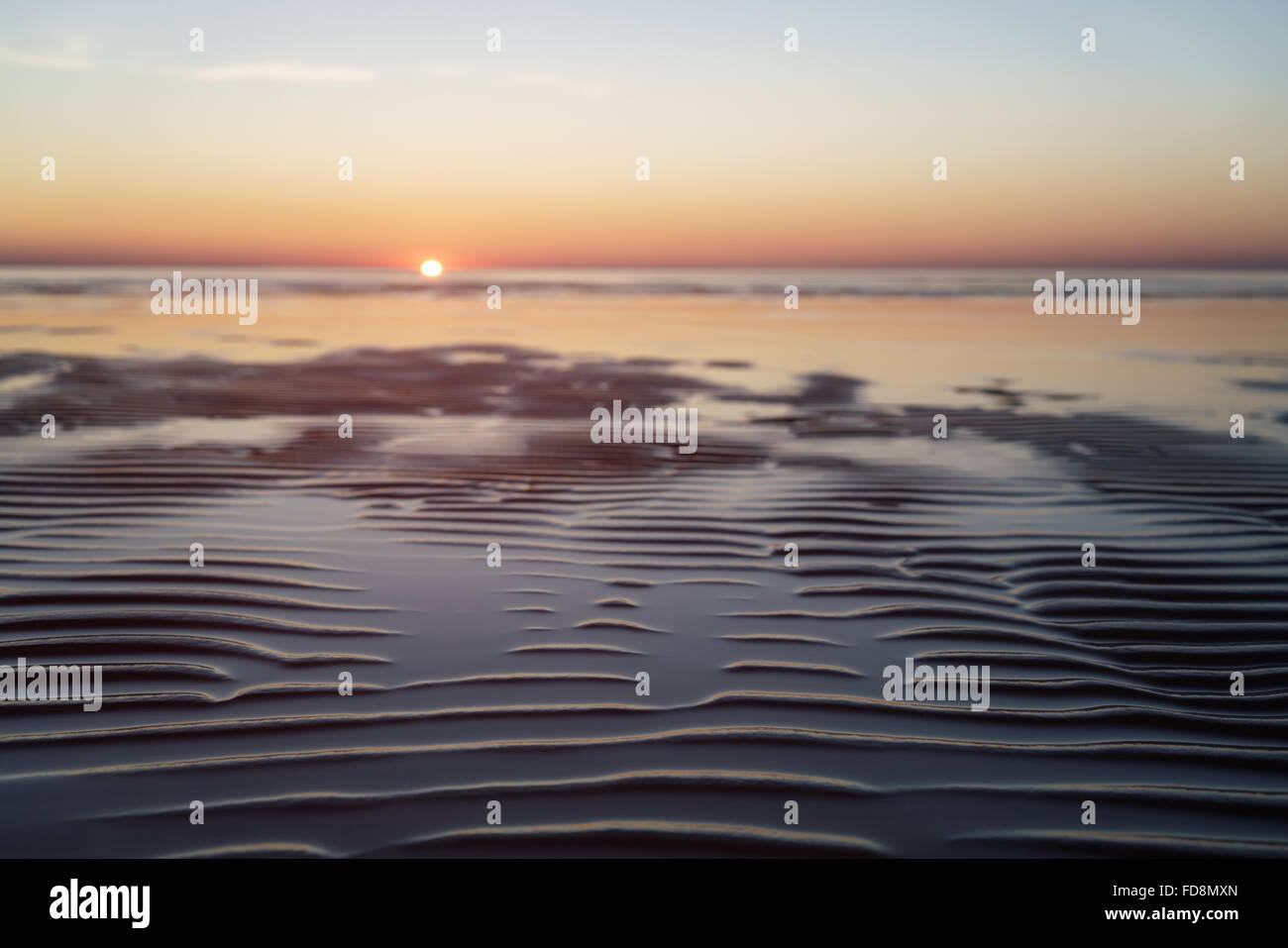 Beautiful shot sea sun hi-res stock photography and images - Alamy