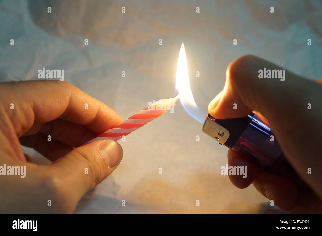 Lighter burning hi-res stock photography and images - Alamy