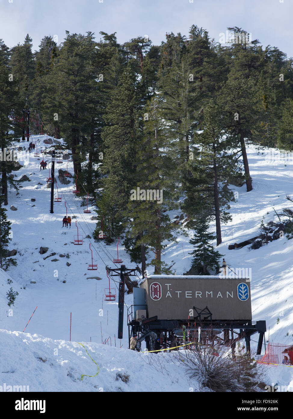 Snow and ski lift at Mt Waterman Ski area in the San Gabriel Mountains ...