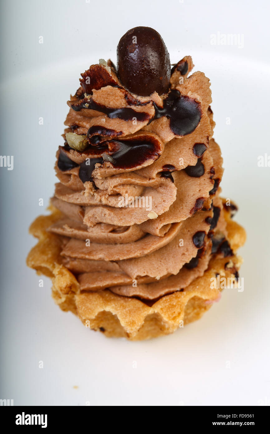 Cocolate cake hi-res stock photography and images - Alamy