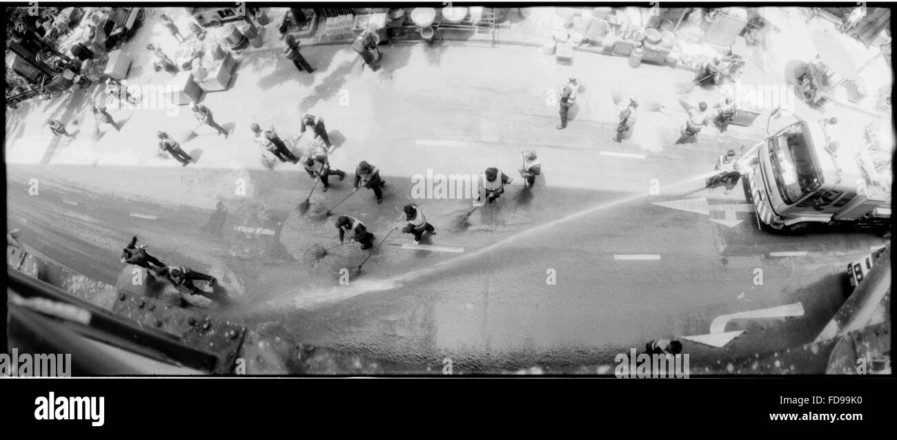 Thailand street cleaning hi-res stock photography and images - Alamy