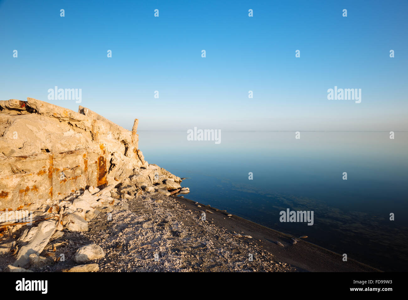 Salt-encrusted remains of Bombay Beach, on the eastern shore of the ...