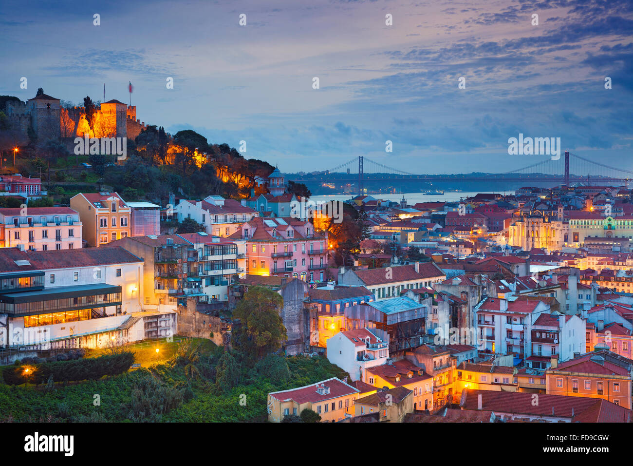 Portugal architecture blue hi-res stock photography and images - Alamy