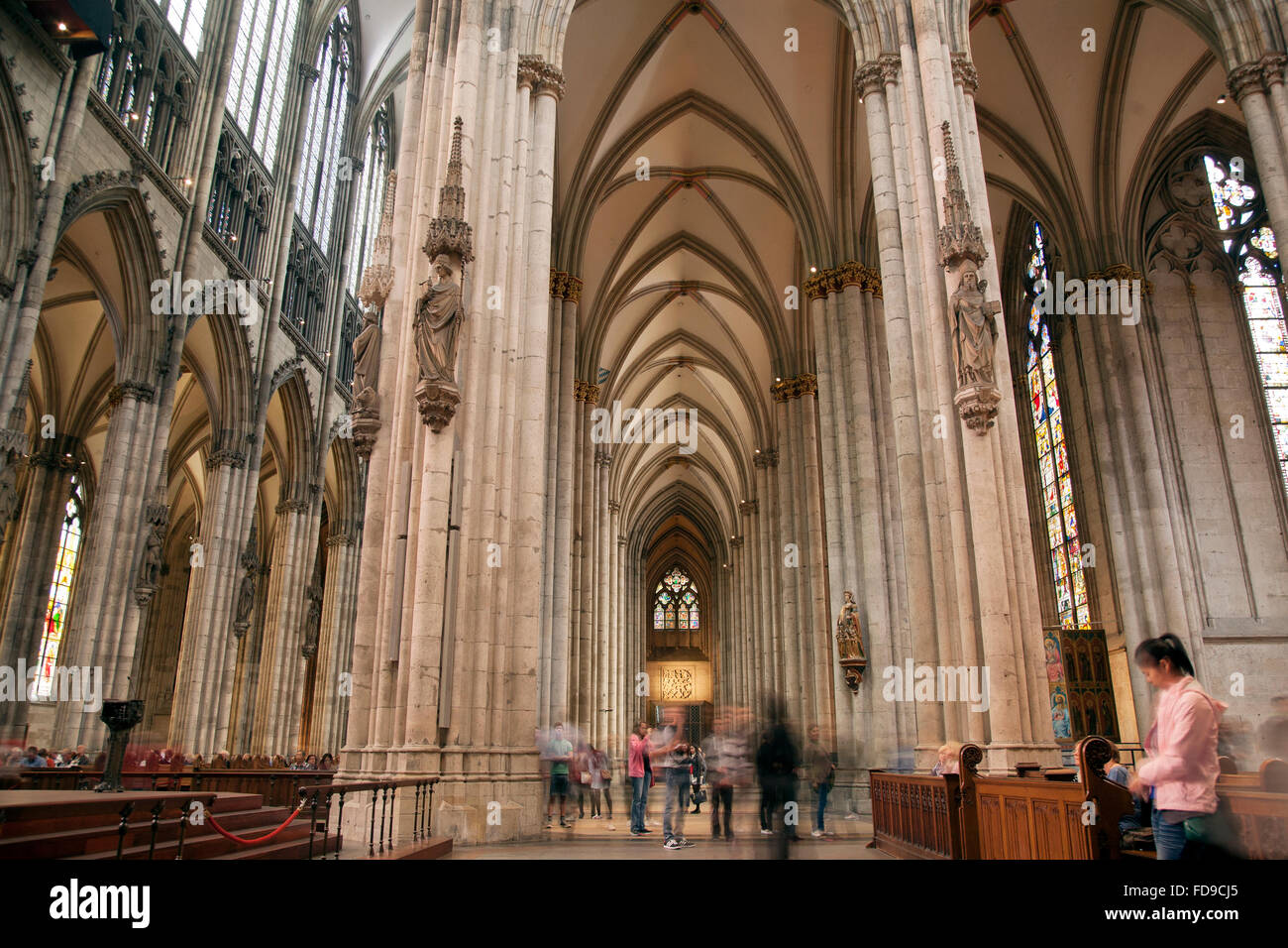 Cologne, germany cathedral roof hi-res stock photography and images - Alamy