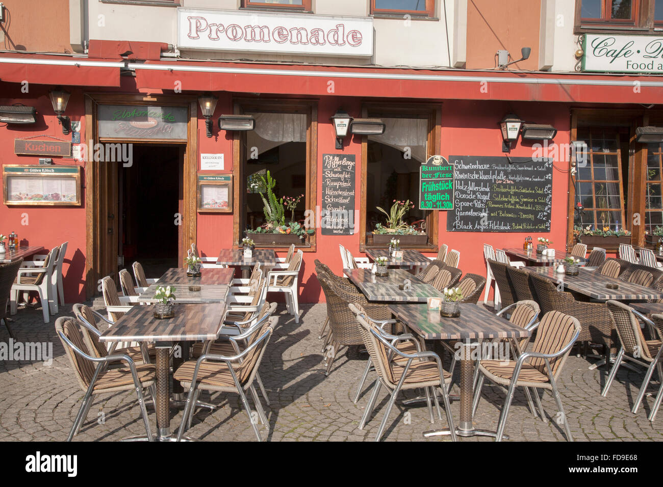 Promenade Cafe, Bar and Restuarant, Cologne, Germany Stock Photo - Alamy
