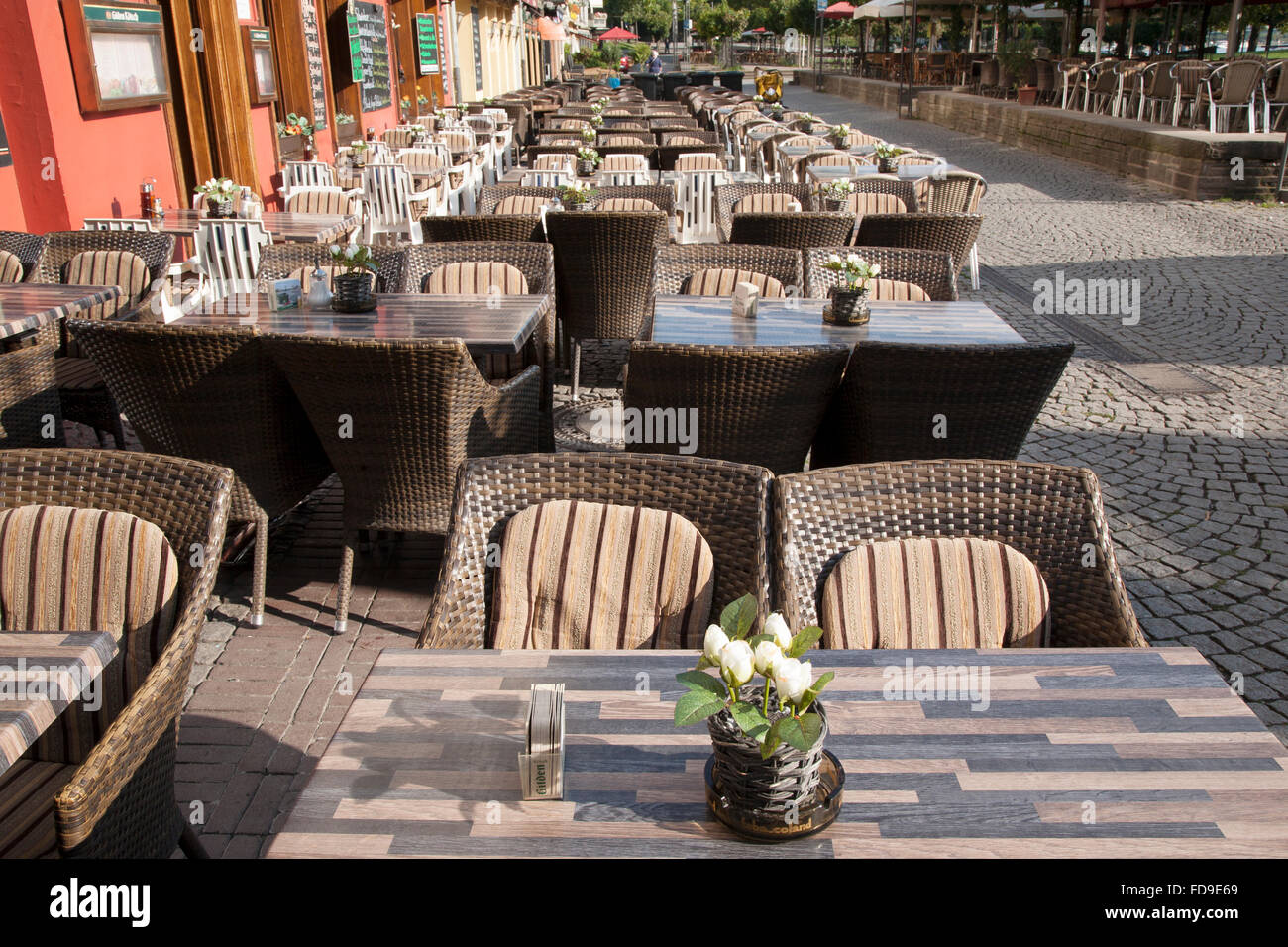 Promenade Cafe, Bar and Restuarant, Cologne, Germany Stock Photo - Alamy