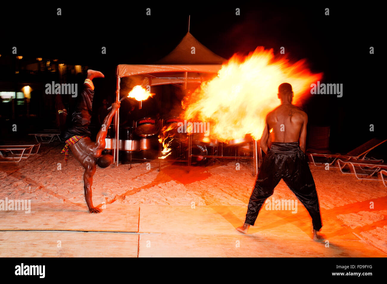 Flame thrower hi-res stock photography and images - Alamy