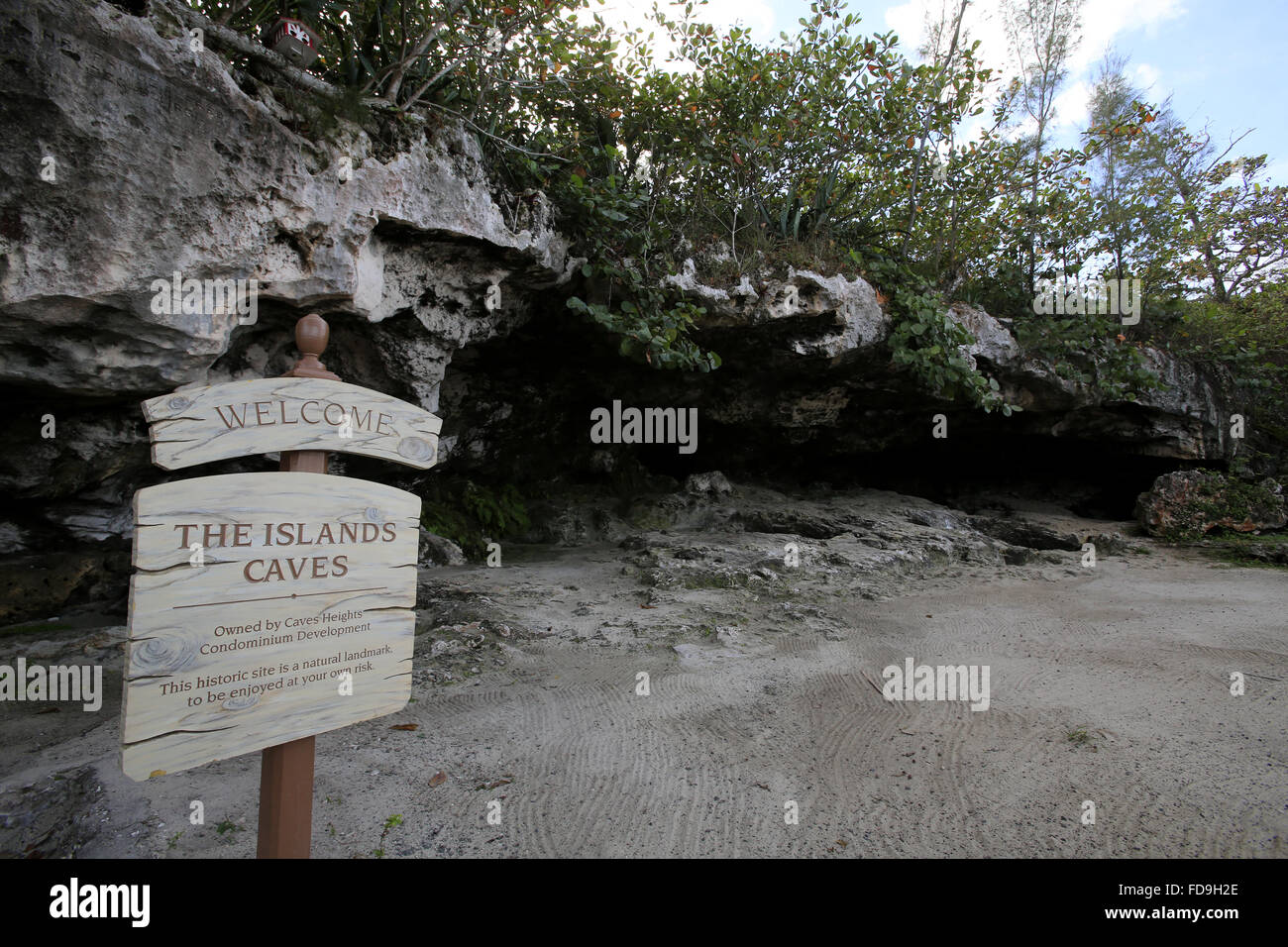 Cave Bahamas North America Stock Photo - Alamy