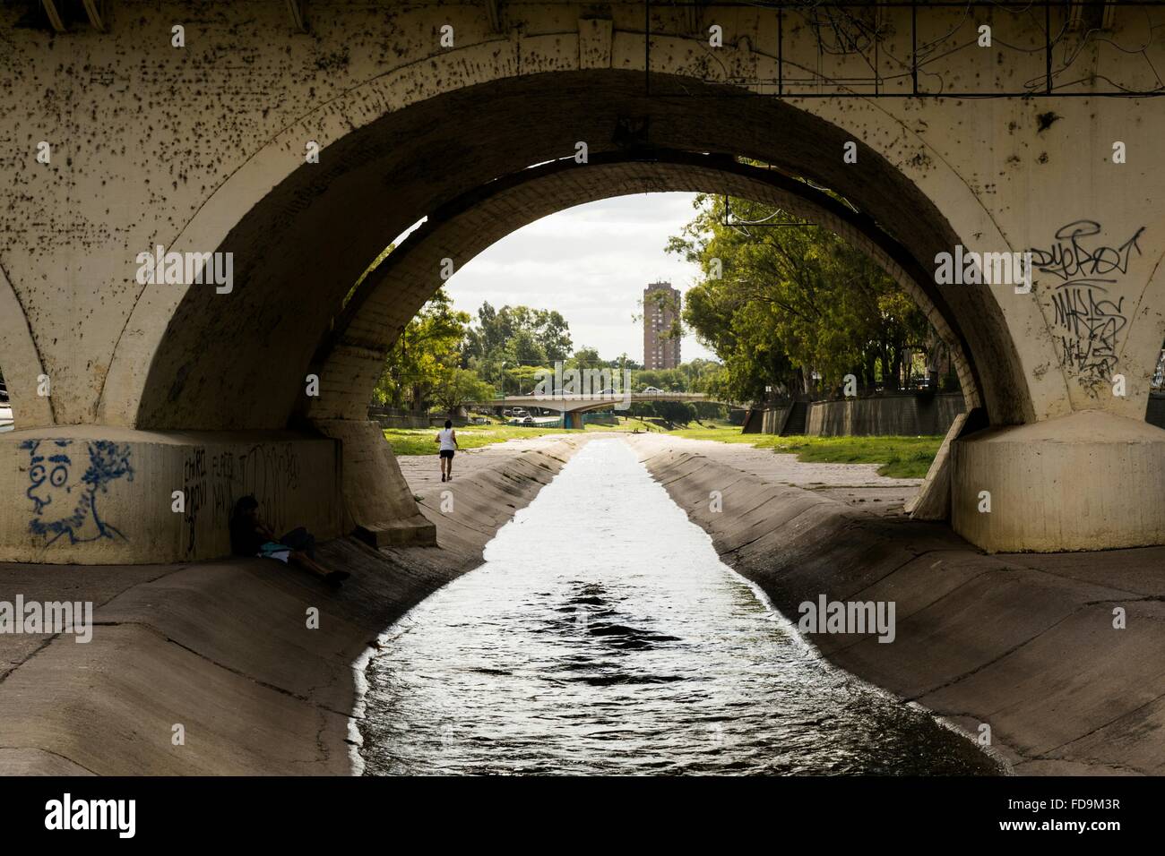 Arch bridge architecture hi-res stock photography and images - Alamy