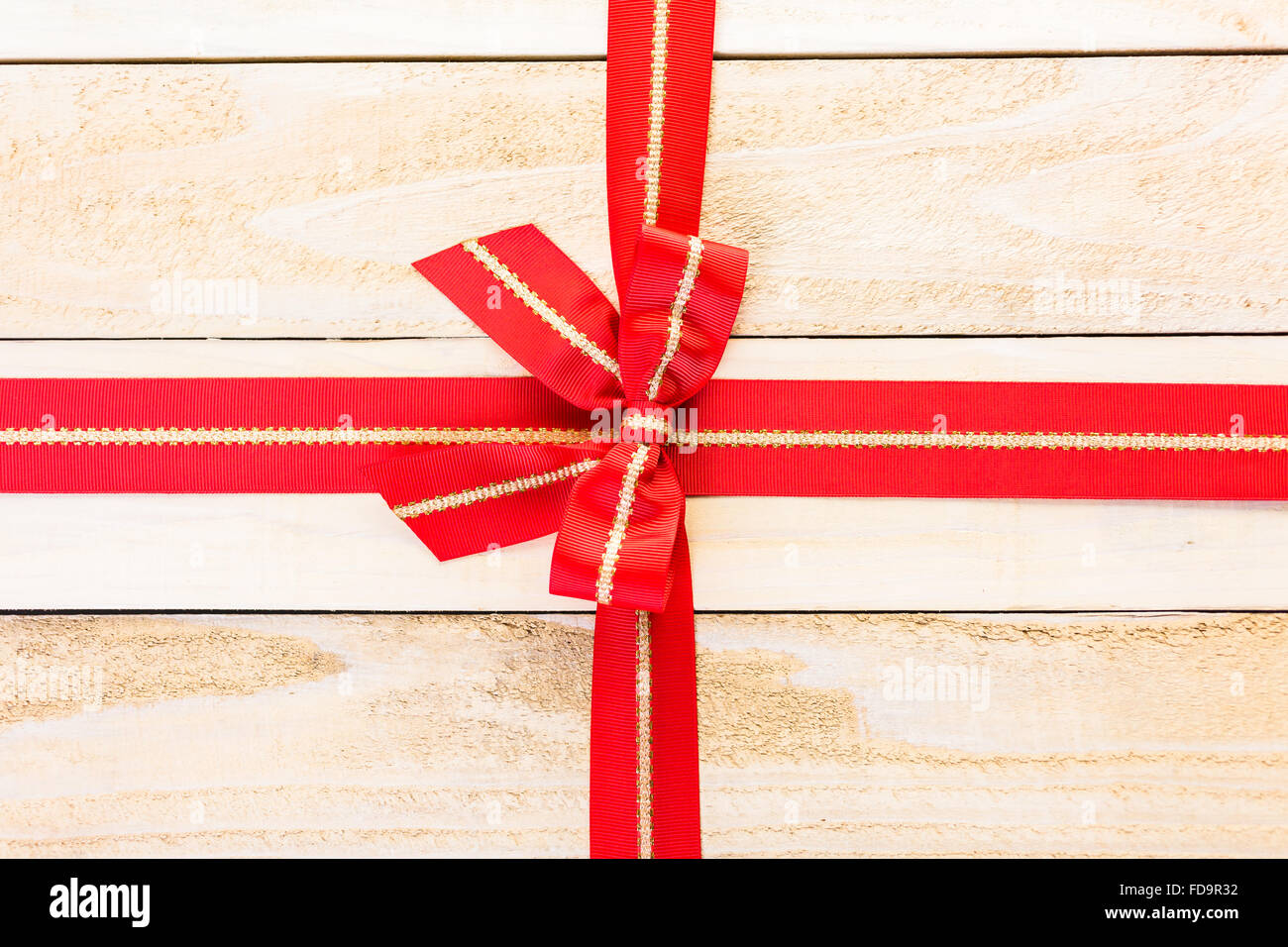 Classic bow made of wide red ribbon Stock Photo - Alamy