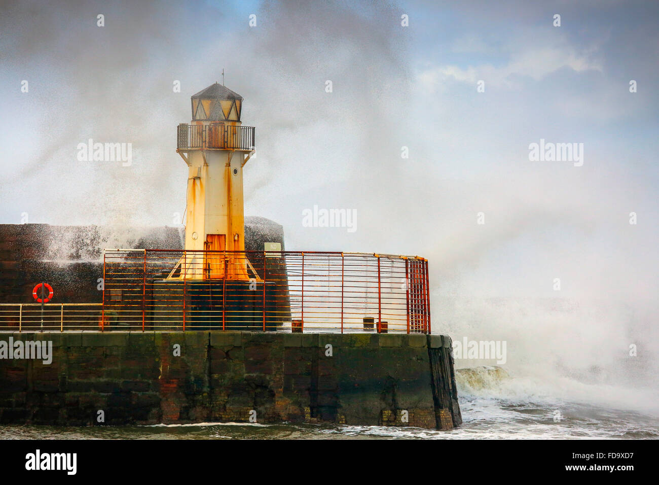 Ardrossan, Ayrshire, UK. 29th Jan, 2016. Storm Gerturde with winds up ...