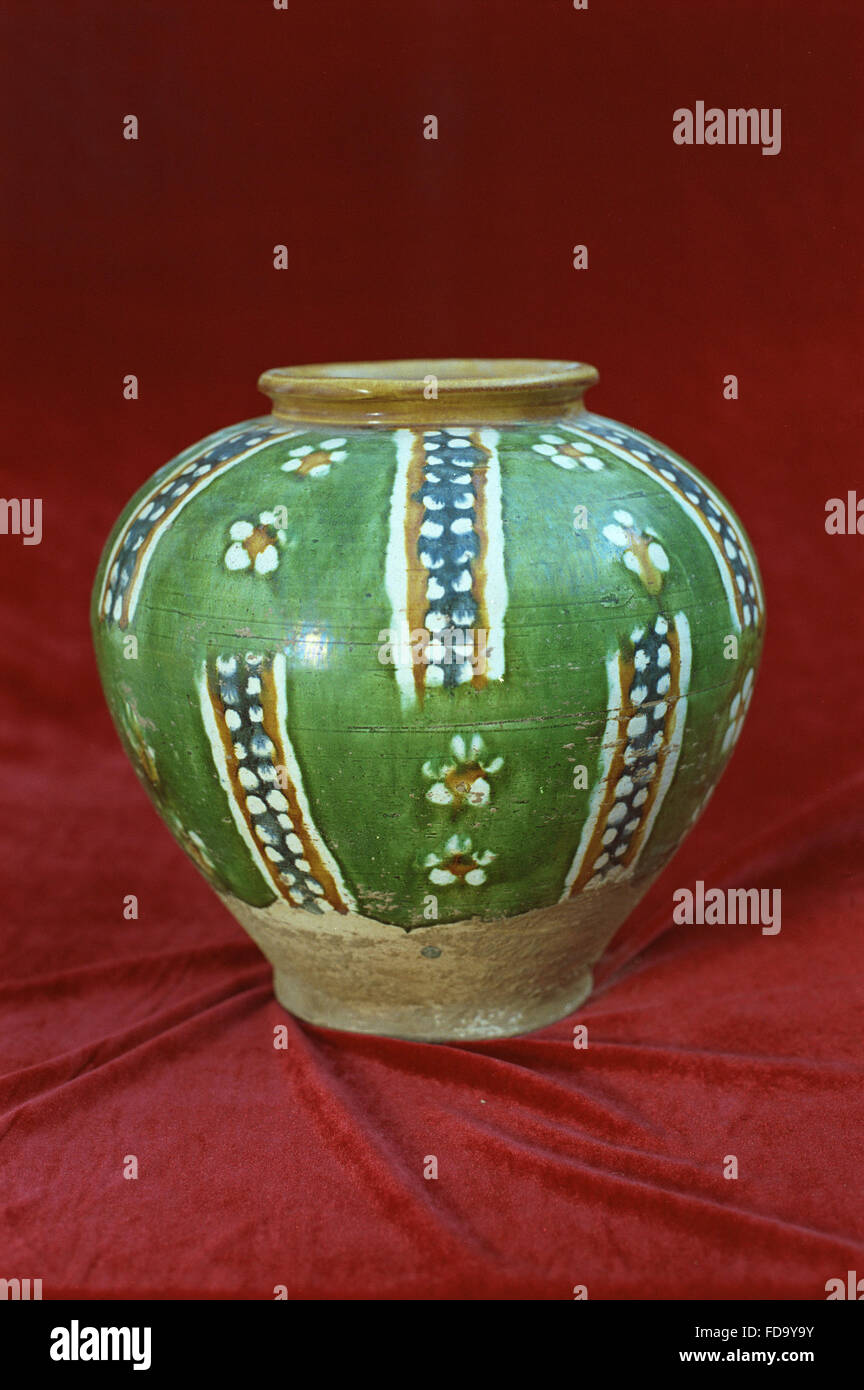 Tri-coloured Glazed Pottery of the Tang Dynasty Henan Province Stock ...