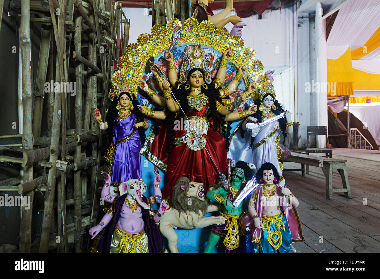Durga Puja God Statues Workshop Nobody Stock Photo - Alamy